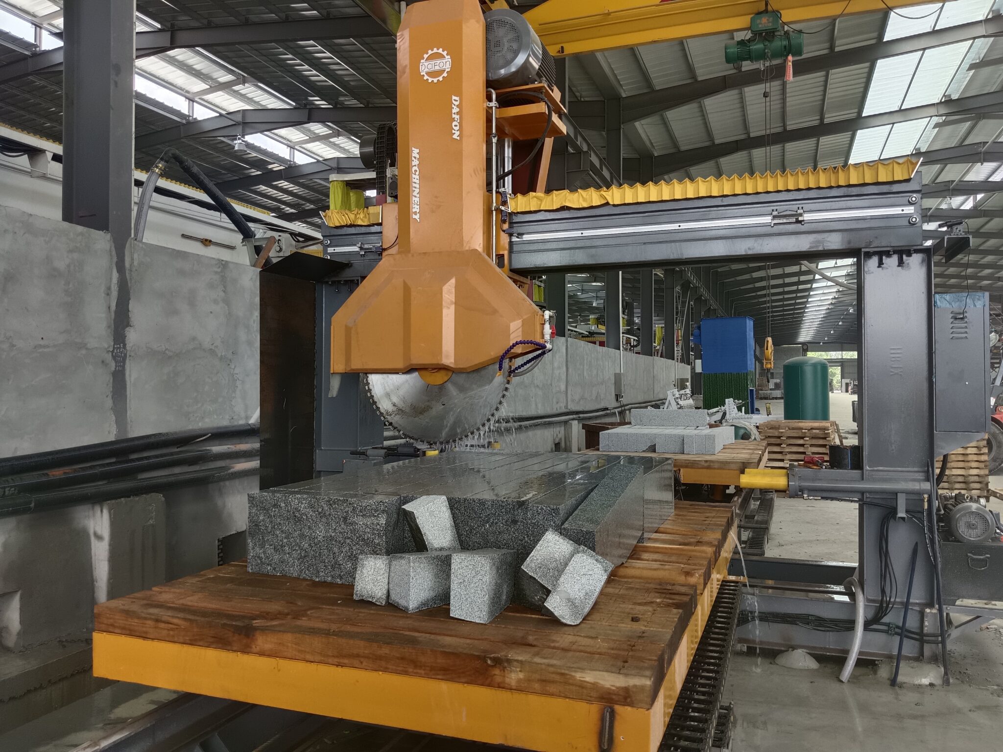 Marble and Granite Cutting Machines – Leading manufacturer of building ...